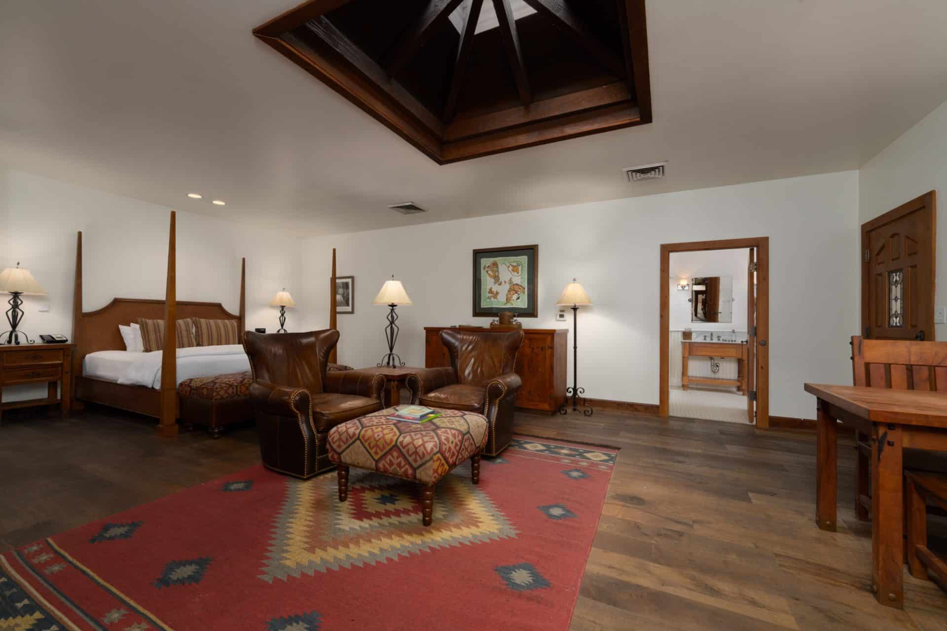 Stay – The Hermosa Inn